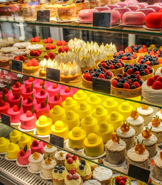 Best Cake Shop in Minneapolis - Simplidivine